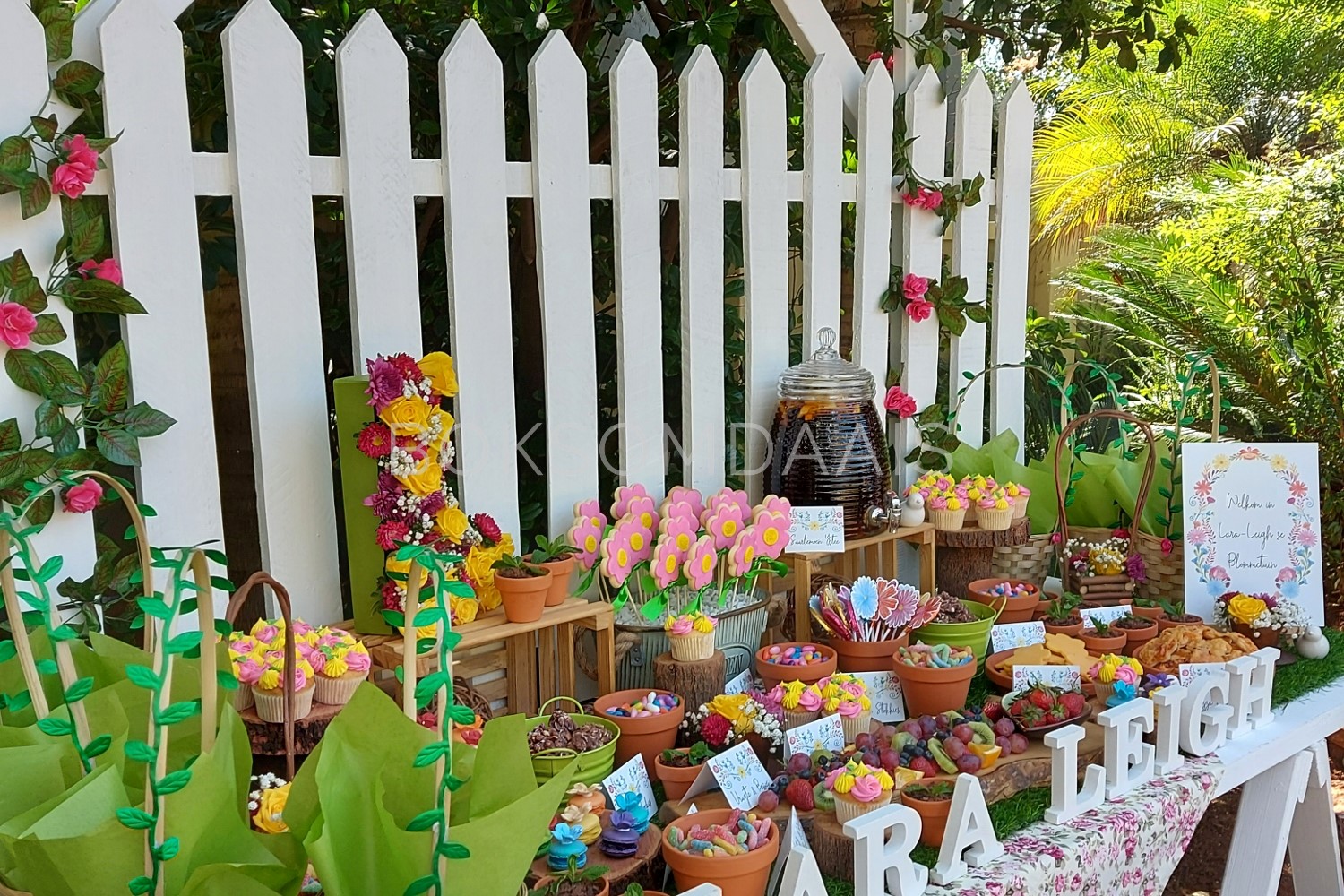 A Stunning Flower Garden Party in a Beautiful Garden