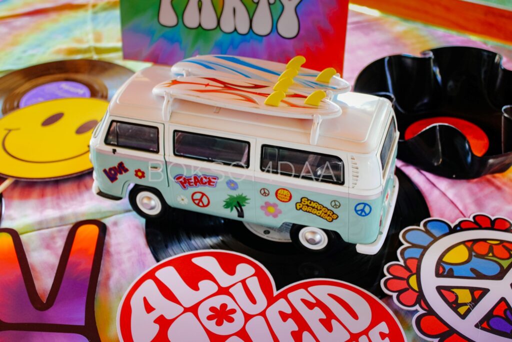 1960's Flower Power Hippie Party Ideas by Boksomdaais Boutique Events