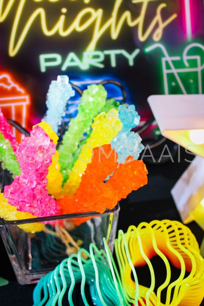 A Neon Glow-in-the-Dark Party with Friends is the Best